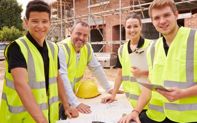 What is an Apprenticeship or Traineeship - Apprentice Employment Network WA